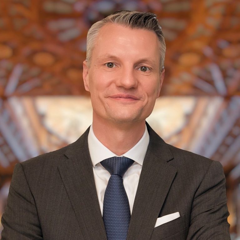 Prof. Dr. Marc Oliver Opresnik - NDIM Delhi